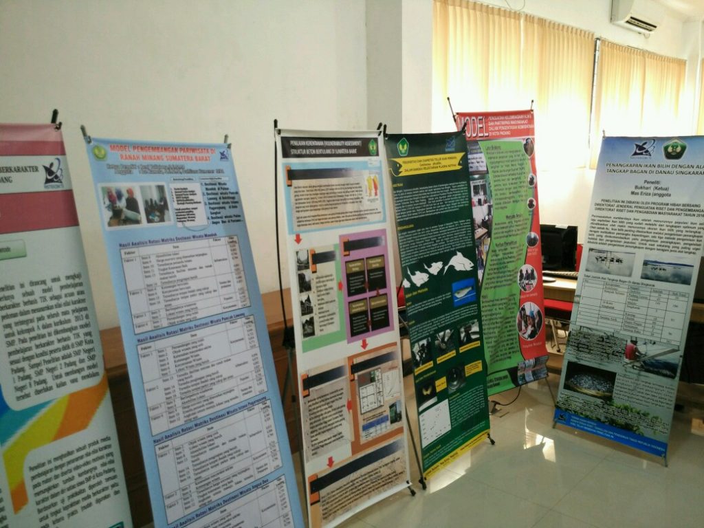 Poster Seminar Hasil - Lembaga Penelitian dan Pengabdian Kepada Masyarakat